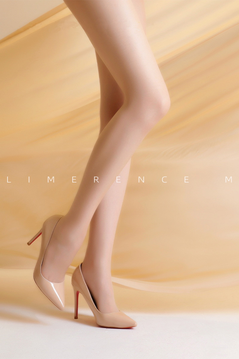 「MIST TIGHTS / 薄雾」 – Limerence M